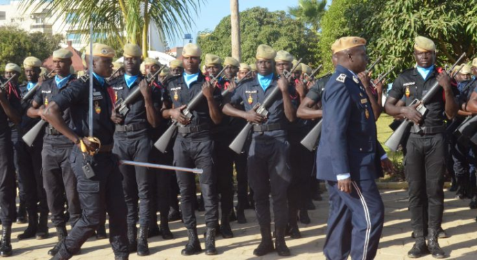 Concours Police: Inscription en ligne, conditions, dossiers, épreuves...