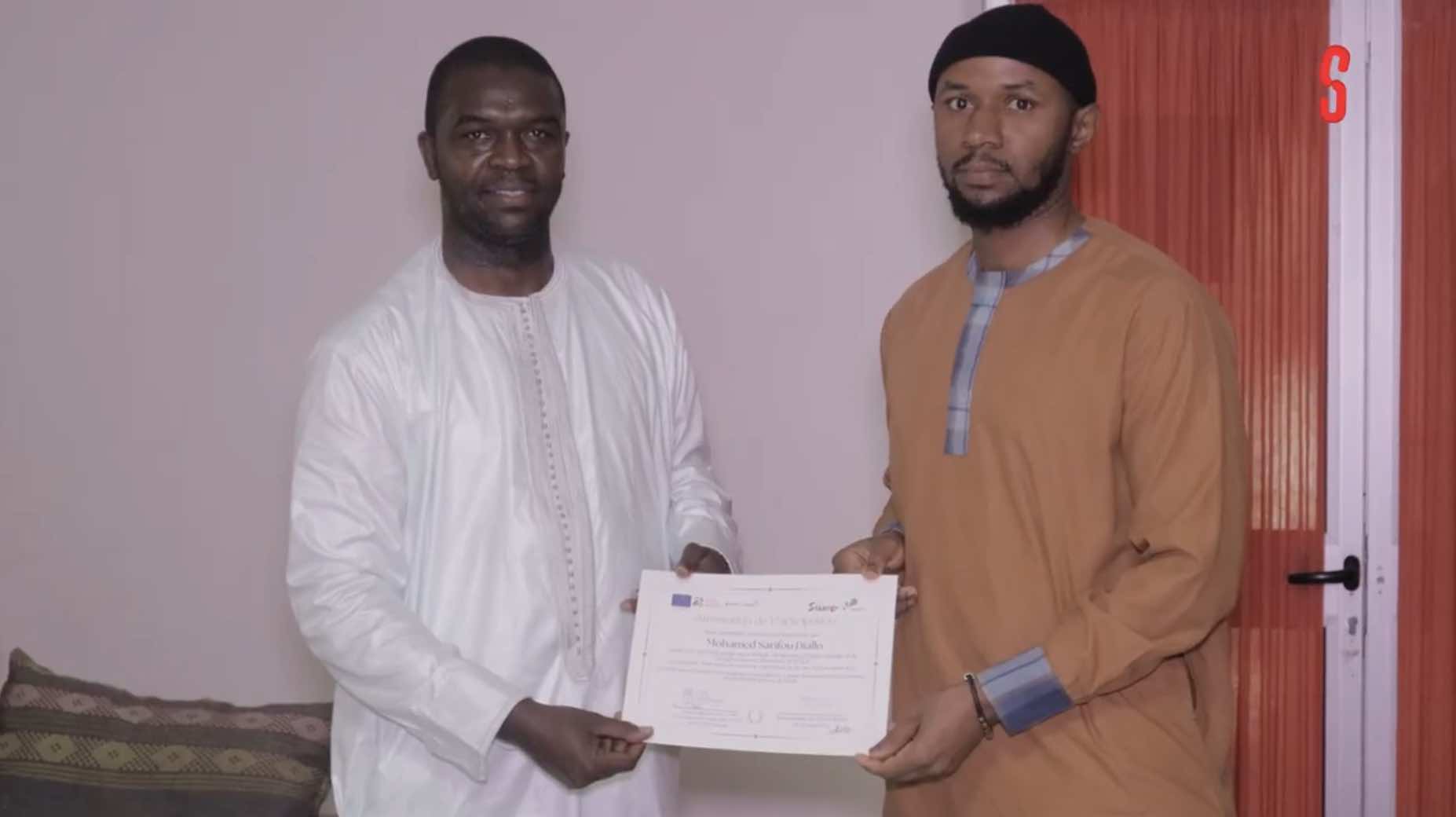 Programme PACAO - Alternance-école _ 50 jeunes diplômés font leur entrée sur le marché du ...